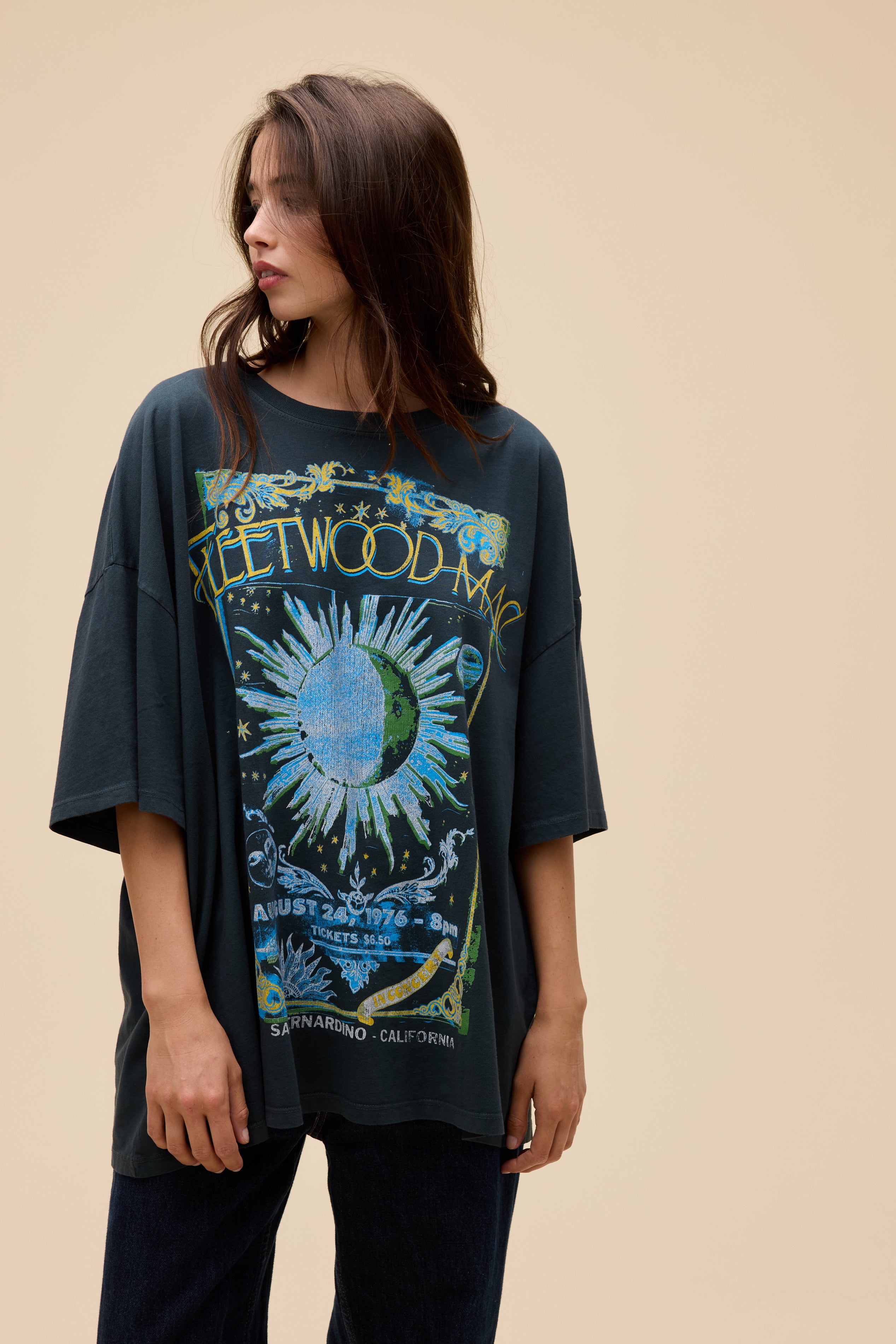 Fleetwood Mac On Tour OS Tee– Daydreamer