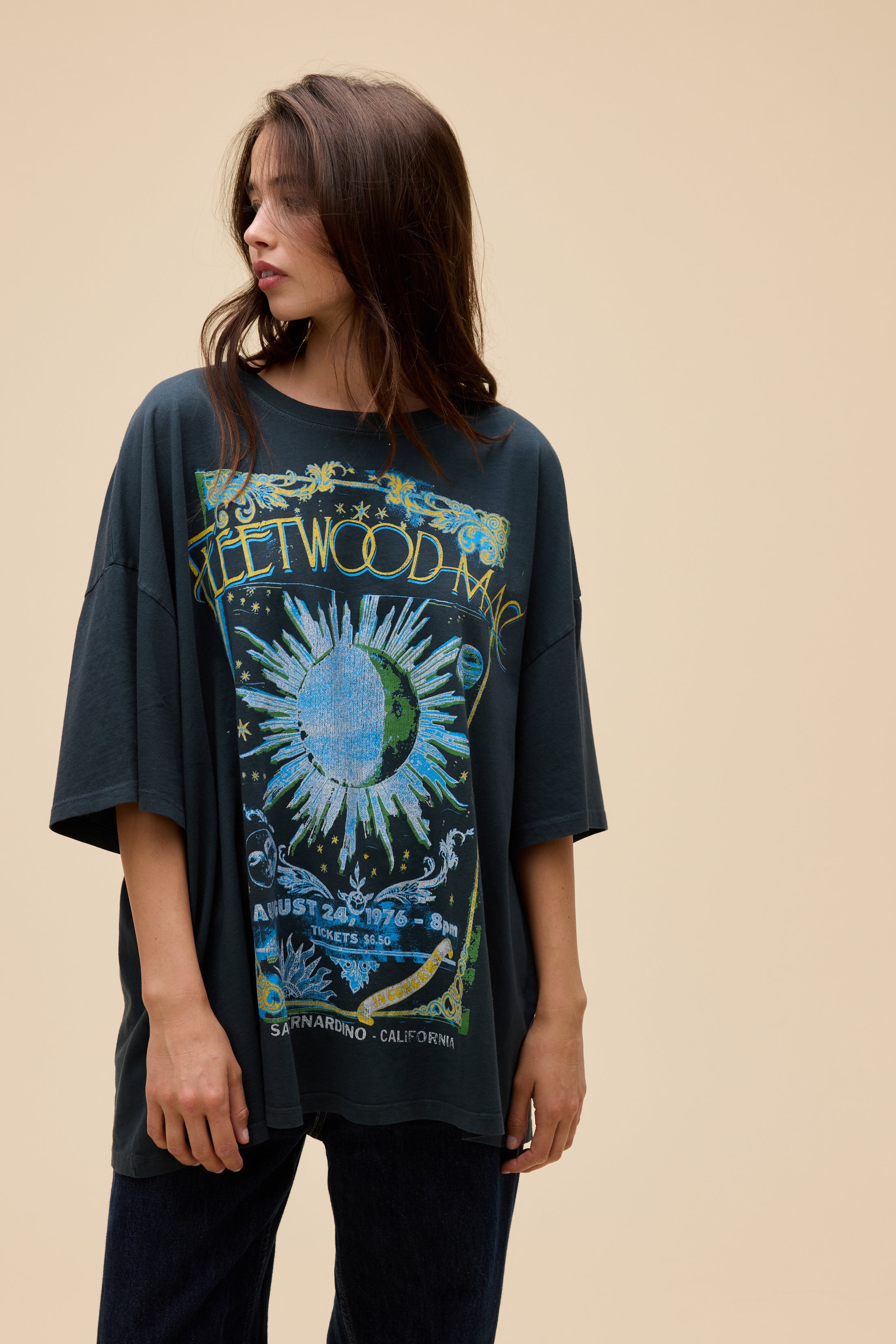 Fleetwood Mac On Tour OS Tee– Daydreamer