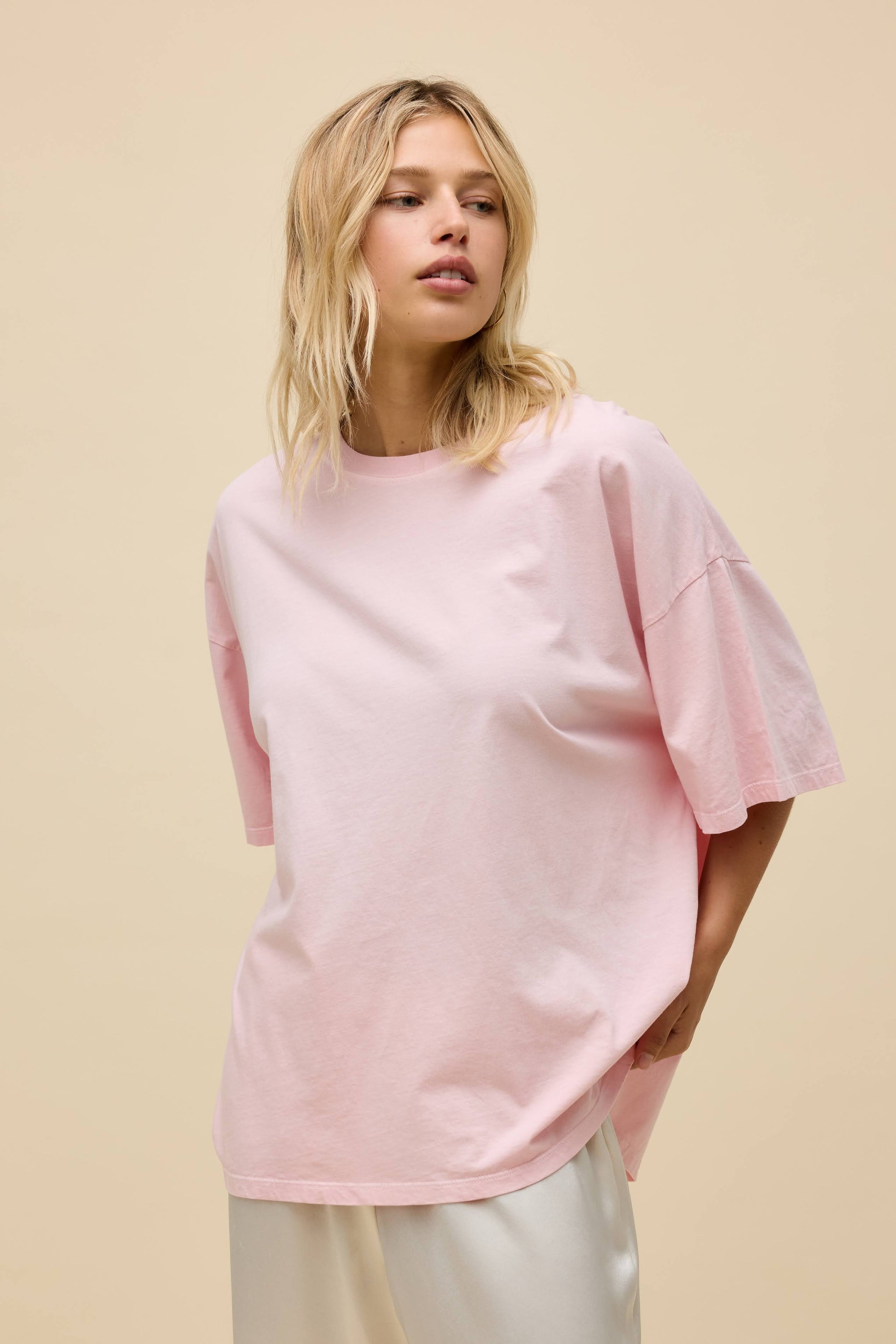 Solid OS Tee | Daydreamer