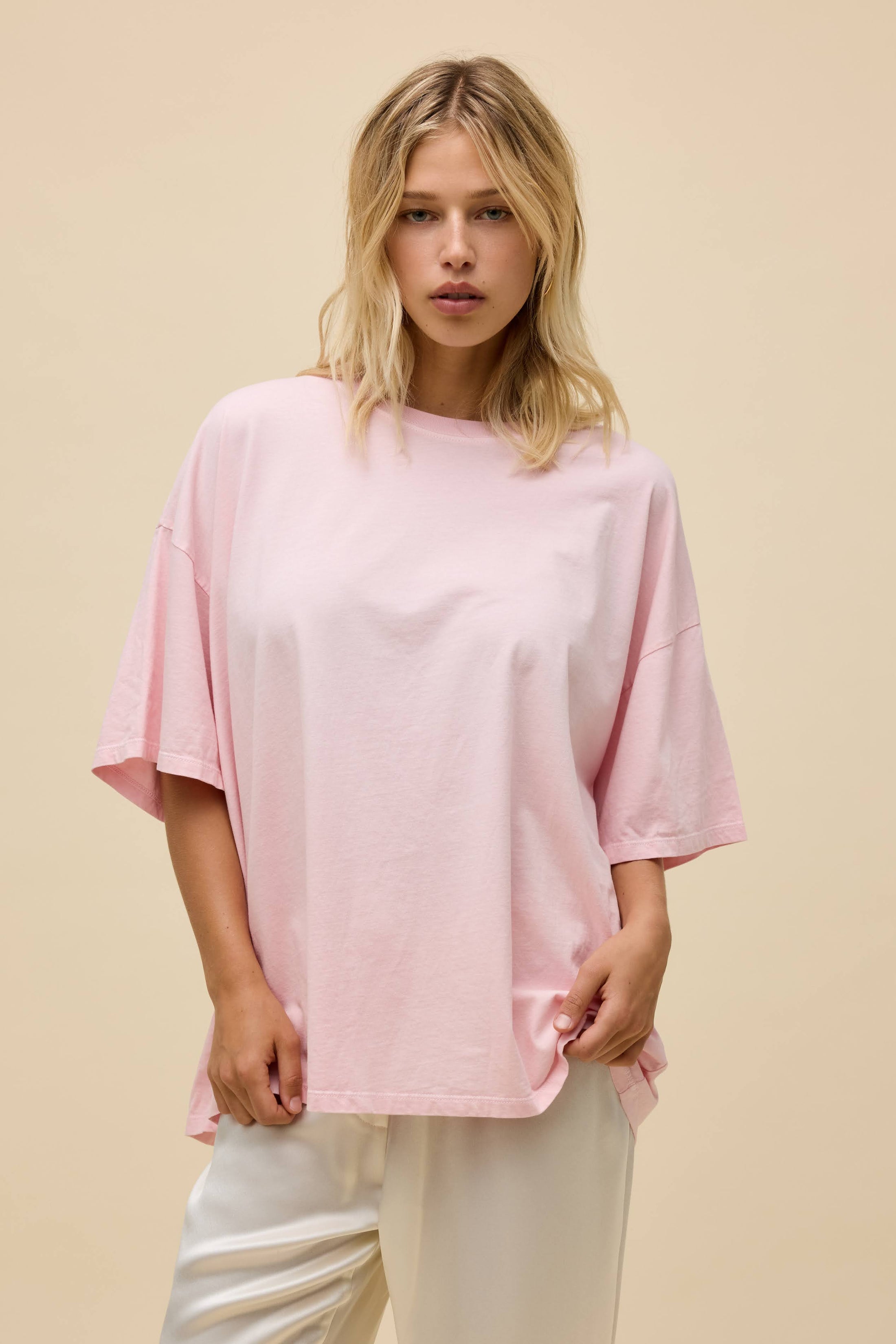 Solid OS Tee | Daydreamer