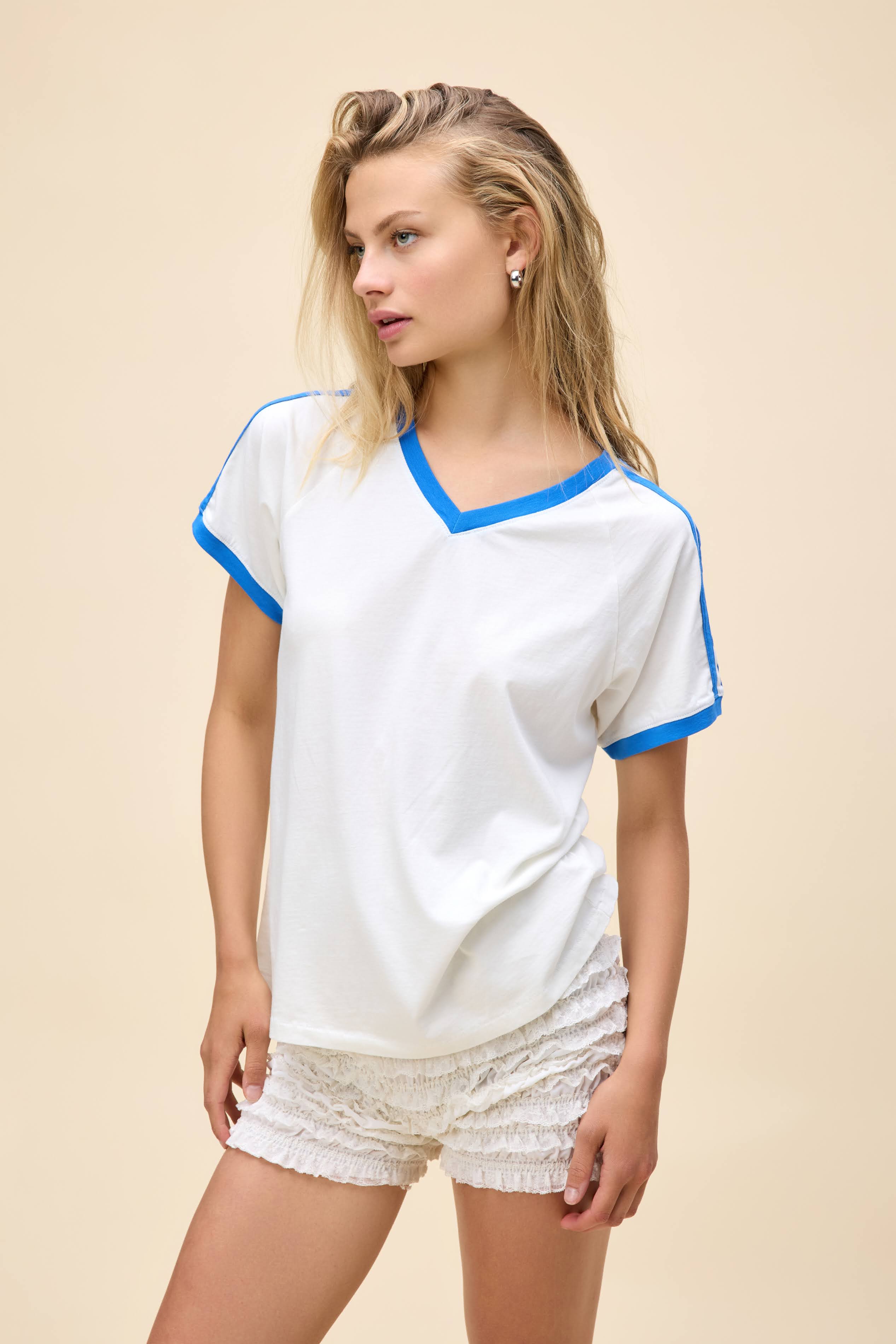 Solid Club Tee | Daydreamer