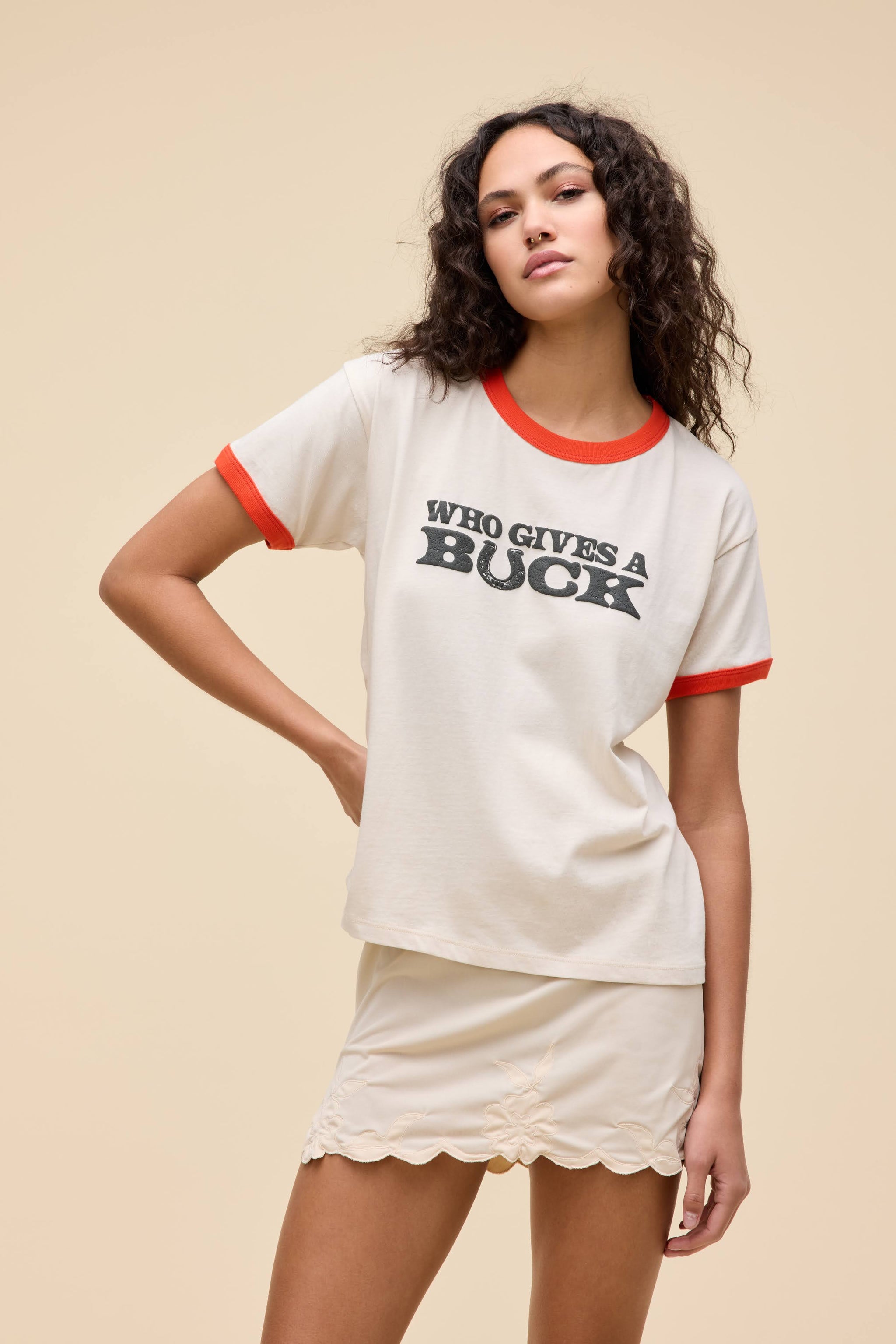 Who Gives A Buck Vintage Ringer Tee | Daydreamer