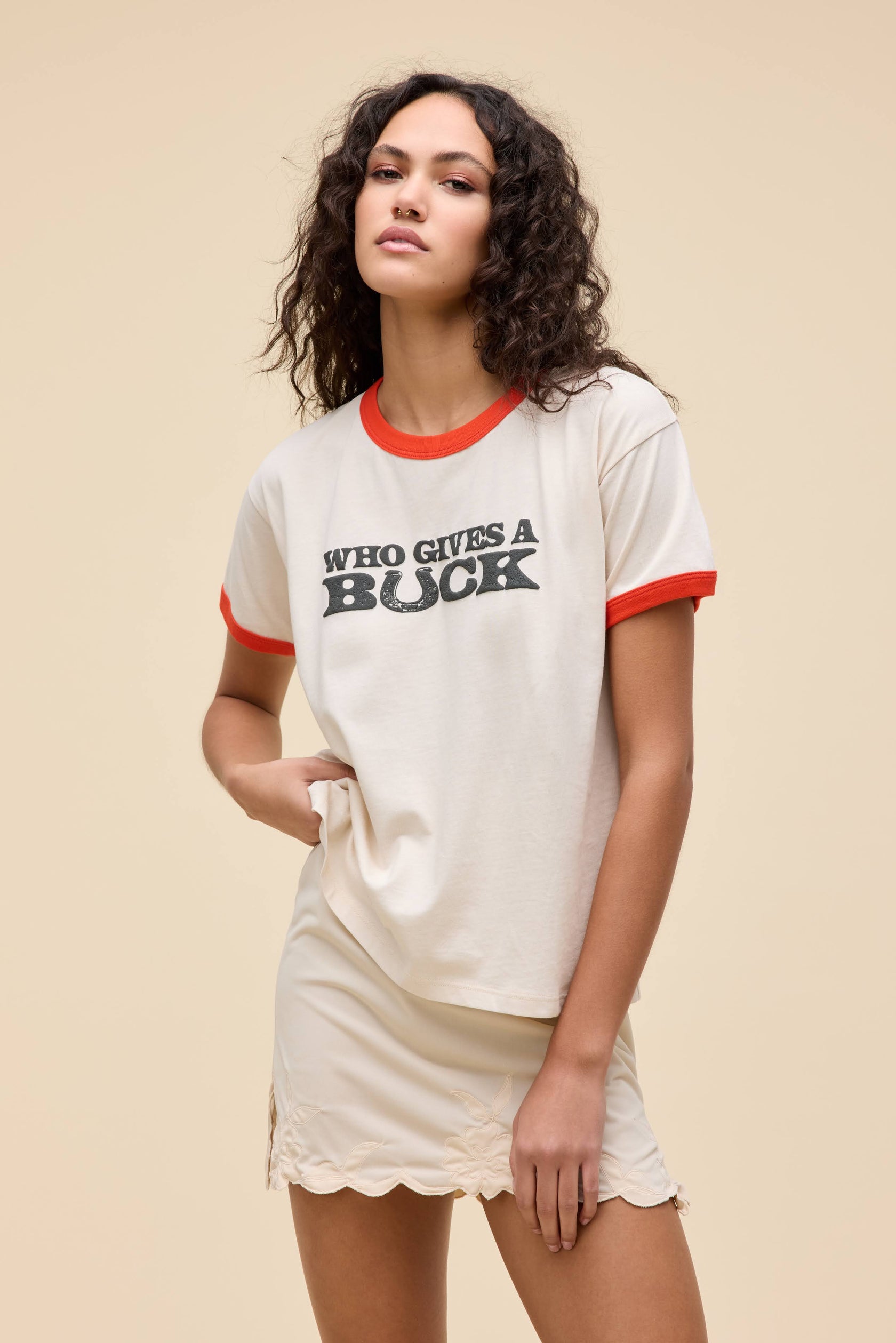 Who Gives A Buck Vintage Ringer Tee | Daydreamer